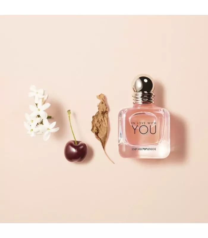 IN LOVE WITH YOU Eau de Parfum Vaporisateur Giorgio Armani You Giorgio Armani Femme PARFUMS FEMME Parfumdo
